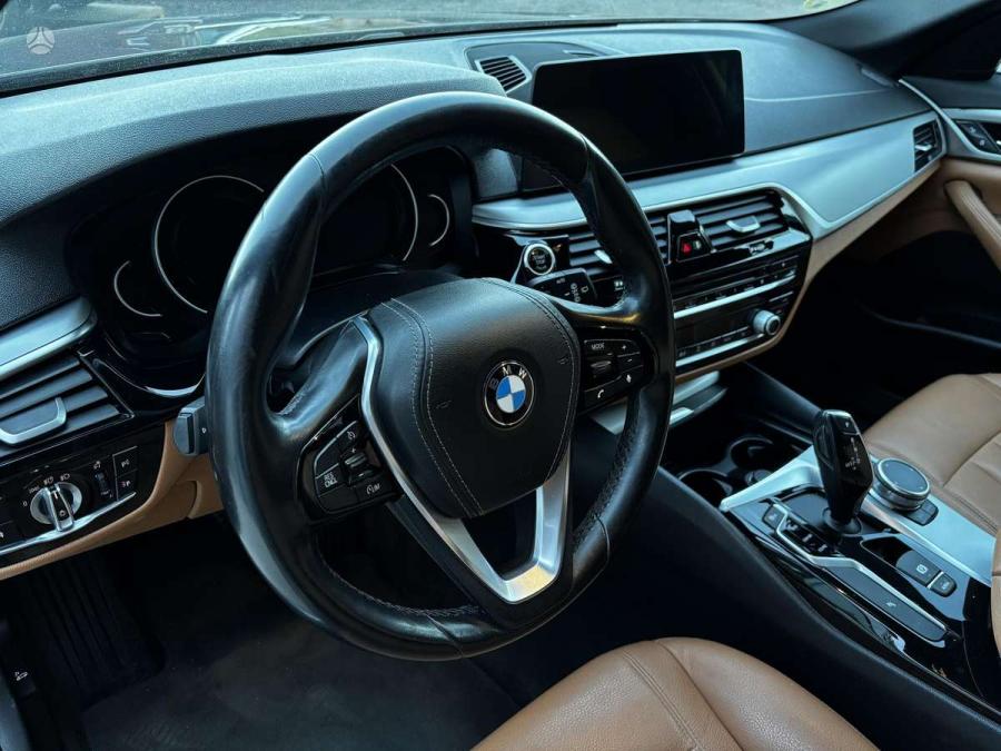 Zils BMW 520 2018 Utena, ar dzinēja tilpumu 2.00 L un nobraukumu 266 tūkst. km par 13450 €, foto 20 vietnē AUTOMOTO.COM.LV
