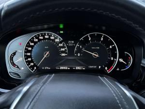 Zils BMW 520 2018 Utena, ar dzinēja tilpumu 2.00 L un nobraukumu 266 tūkst. km par 13450 €, foto 21 vietnē AUTOMOTO.COM.LV