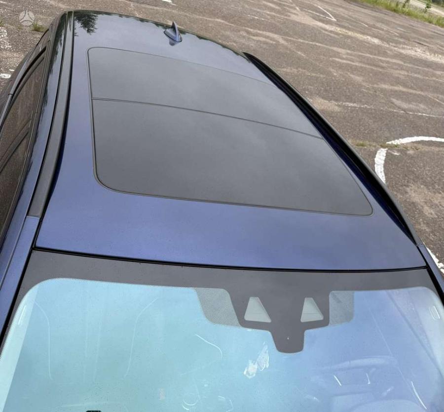 Blue BMW 520 2018 in Klaipeda, with an engine capacity of 2.00 L and mileage of 238 thousand km for 14000 €, photo 9 on AUTOMOTO.COM.LV