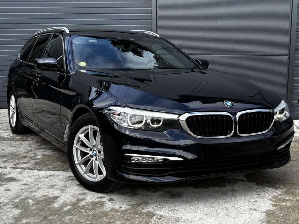 Blue BMW 520 2018 in Utena, with an engine capacity of 2.00 L and mileage of 266 thousand km for 13600 €, photo 2 on AUTOMOTO.COM.LV