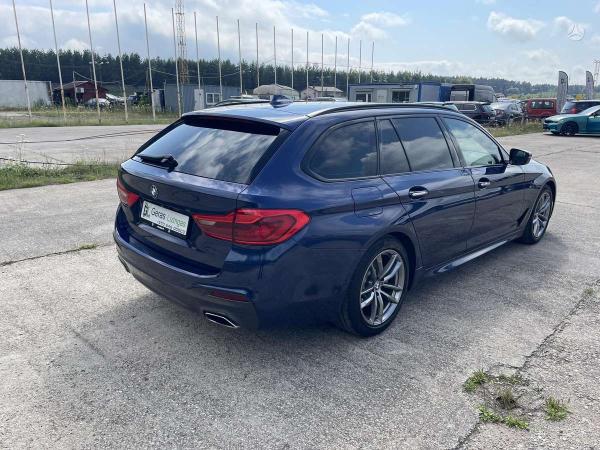 Blue BMW 520 2018 in Vilnius, with an engine capacity of 2.00 L and mileage of 244 thousand km for 17500 €, photo 7 on AUTOMOTO.COM.LV