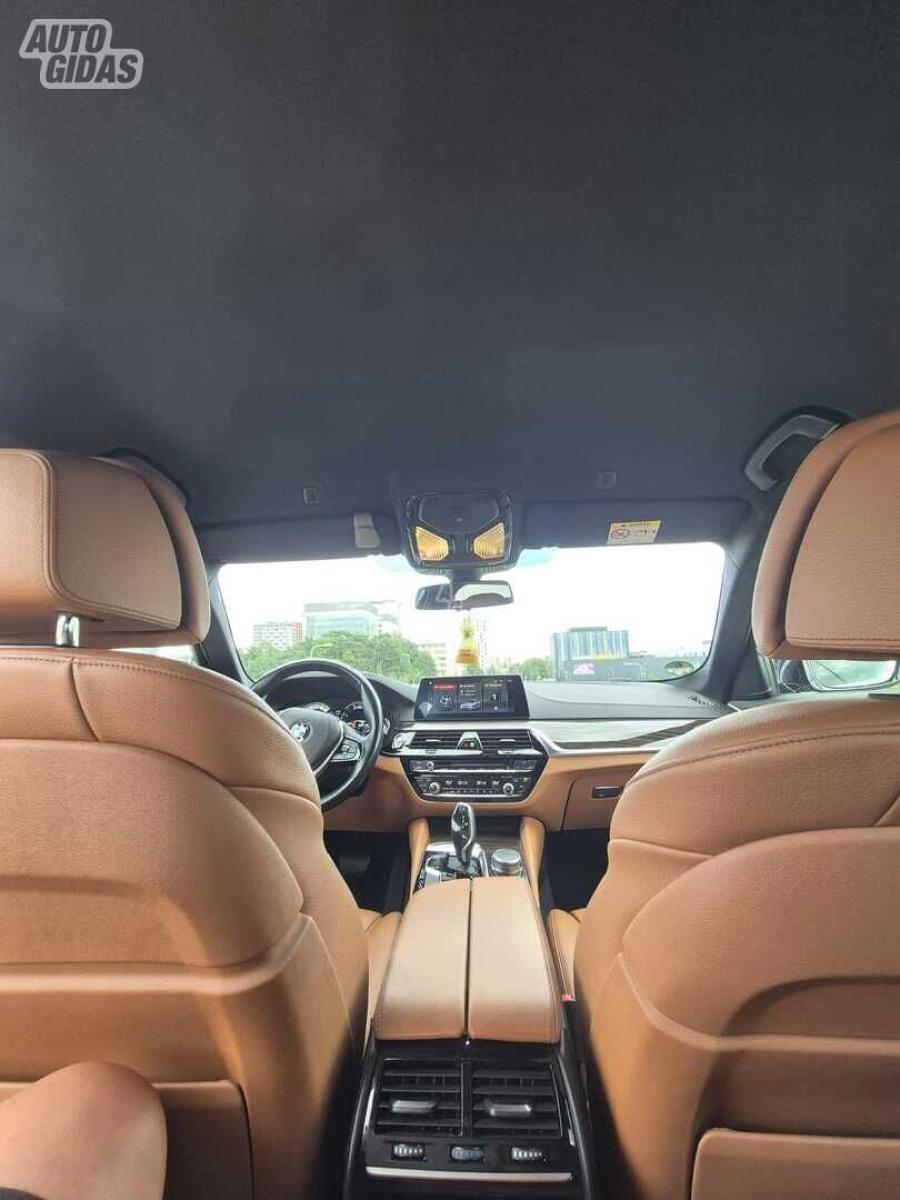 Zils BMW 520 2018 Viļņa, ar dzinēja tilpumu 2.00 L un nobraukumu 213 tūkst. km par 18999 €, foto 18 vietnē AUTOMOTO.COM.LV