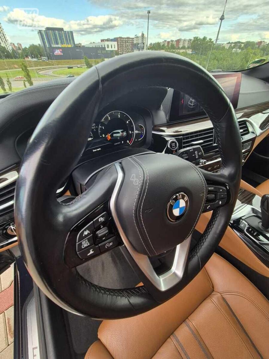 Zils BMW 520 2018 Viļņa, ar dzinēja tilpumu 2.00 L un nobraukumu 213 tūkst. km par 18999 €, foto 20 vietnē AUTOMOTO.COM.LV