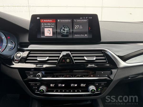 Zils BMW 520 2018 Jelgava, ar dzinēja tilpumu 2.00 L un nobraukumu 234 tūkst. km par 15200 €, foto 9 vietnē AUTOMOTO.COM.LV
