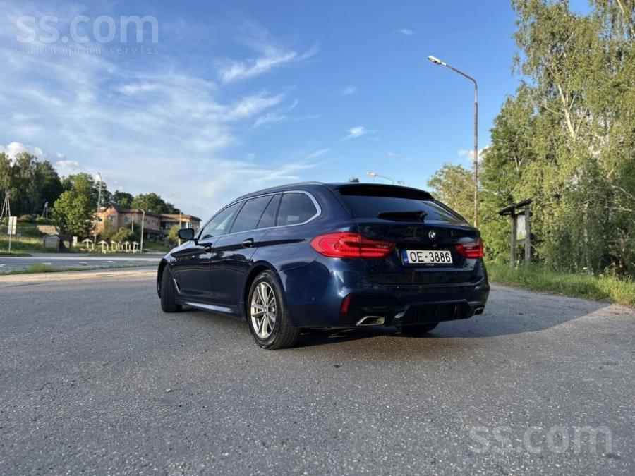 Blue BMW 520 2019 in Riga, with an engine capacity of 2.00 L and mileage of 0 thousand km for 21750 €, photo 4 on AUTOMOTO.COM.LV