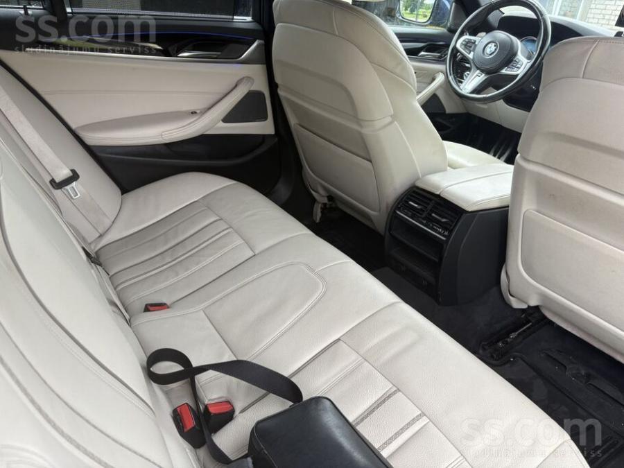 Blue BMW 520 2019 in Riga, with an engine capacity of 2.00 L and mileage of 0 thousand km for 21750 €, photo 7 on AUTOMOTO.COM.LV