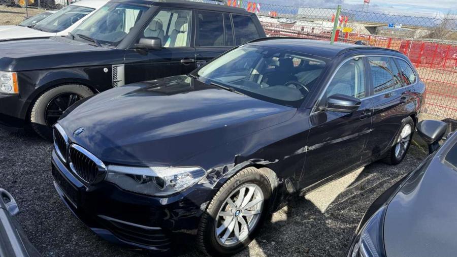 Zils BMW 520 2019 Panevēža, ar dzinēja tilpumu 2.00 L un nobraukumu 191 tūkst. km par 14500 €, foto 5 vietnē AUTOMOTO.COM.LV