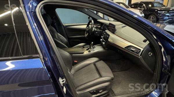 Zils BMW 520 2019 Rīga, ar dzinēja tilpumu 2.00 L un nobraukumu 249 tūkst. km par 16990 €, foto 10 vietnē AUTOMOTO.COM.LV