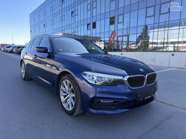 Blue BMW 520 2019 in Kaunas, with an engine capacity of 2.00 L and mileage of 301 thousand km for 13850 €, photo 1 on AUTOMOTO.COM.LV