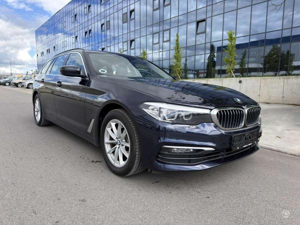 Синий БМВ 520 2019 в Паневежис, объемом двигателя 2.00 л и пробегом 216 тыс. км за 14999 €, фото 2 на AUTOMOTO.COM.LV