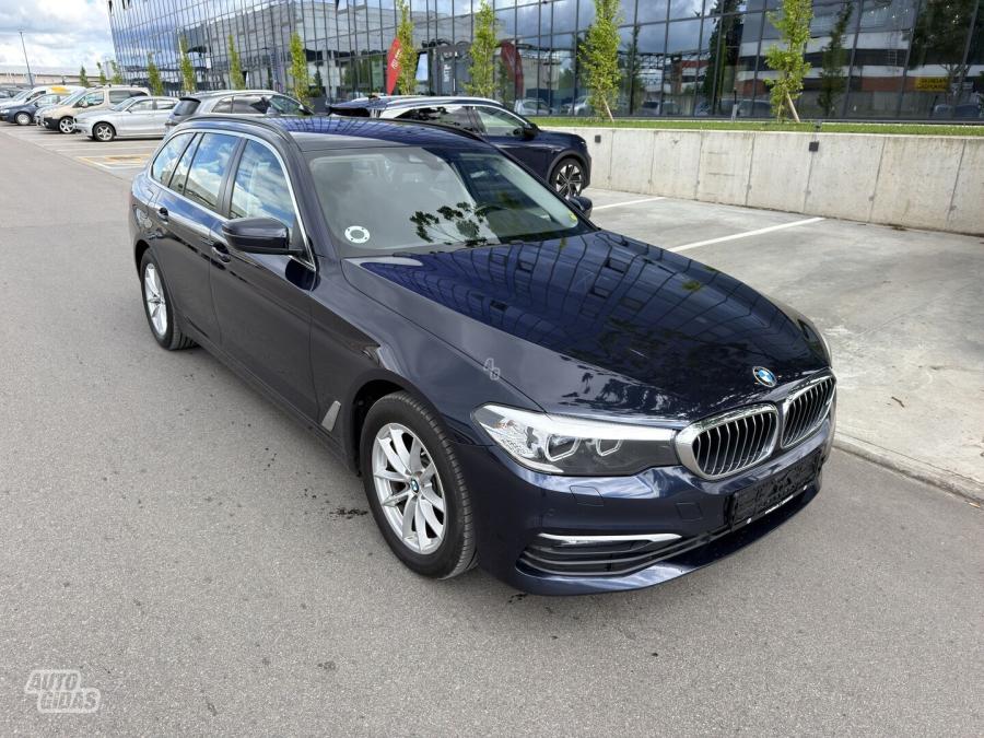 Синий БМВ 520 2019 в Паневежис, объемом двигателя 2.00 л и пробегом 216 тыс. км за 14999 €, фото 5 на AUTOMOTO.COM.LV