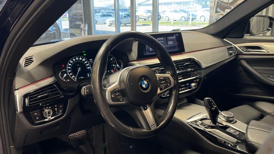 Zils BMW 520 2019 Rīga, ar dzinēja tilpumu 2.00 L un nobraukumu 249 tūkst. km par 15990 €, foto 19 vietnē AUTOMOTO.COM.LV