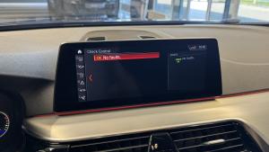 Zils BMW 520 2019 Rīga, ar dzinēja tilpumu 2.00 L un nobraukumu 249 tūkst. km par 15990 €, foto 22 vietnē AUTOMOTO.COM.LV