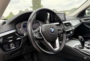 Blue BMW 520 2019 in Kaunas, with an engine capacity of 2.00 L and mileage of 275 thousand km for 13900 €, photo 12 on AUTOMOTO.COM.LV