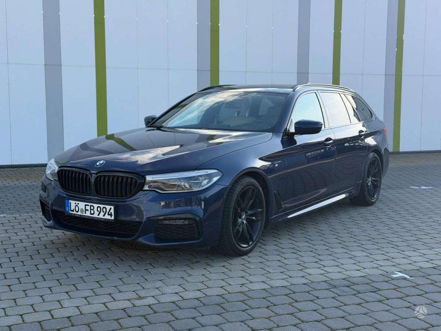 Blue BMW 520 2019 in Raseiniai, with an engine capacity of 2.00 L and mileage of 198 thousand km for 18000 €, photo 3 on AUTOMOTO.COM.LV