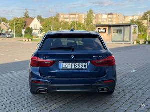 Blue BMW 520 2019 in Raseiniai, with an engine capacity of 2.00 L and mileage of 198 thousand km for 18000 €, photo 7 on AUTOMOTO.COM.LV