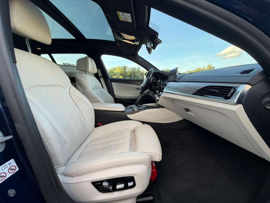 Blue BMW 520 2019 in Raseiniai, with an engine capacity of 2.00 L and mileage of 198 thousand km for 18000 €, photo 15 on AUTOMOTO.COM.LV