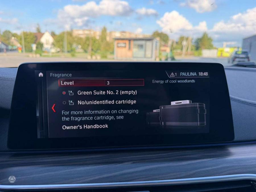 Blue BMW 520 2019 in Raseiniai, with an engine capacity of 2.00 L and mileage of 198 thousand km for 18000 €, photo 29 on AUTOMOTO.COM.LV