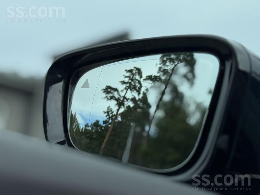 Blue BMW 520 2019 in Jurmala, with an engine capacity of 2.00 L and mileage of 0 thousand km for 17900 €, photo 19 on AUTOMOTO.COM.LV