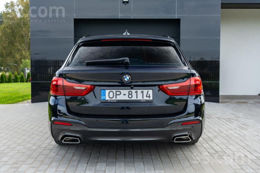 Blue BMW 520 2019 in Riga, with an engine capacity of 2.00 L and mileage of 178 thousand km for 16000 €, photo 7 on AUTOMOTO.COM.LV