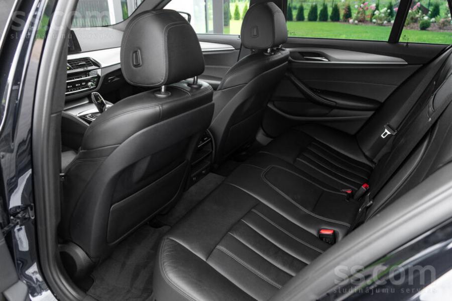 Blue BMW 520 2019 in Riga, with an engine capacity of 2.00 L and mileage of 178 thousand km for 16000 €, photo 9 on AUTOMOTO.COM.LV