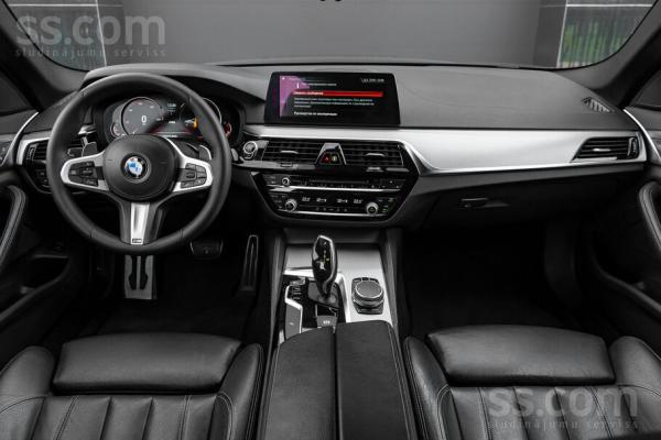 Blue BMW 520 2019 in Riga, with an engine capacity of 2.00 L and mileage of 178 thousand km for 16000 €, photo 10 on AUTOMOTO.COM.LV