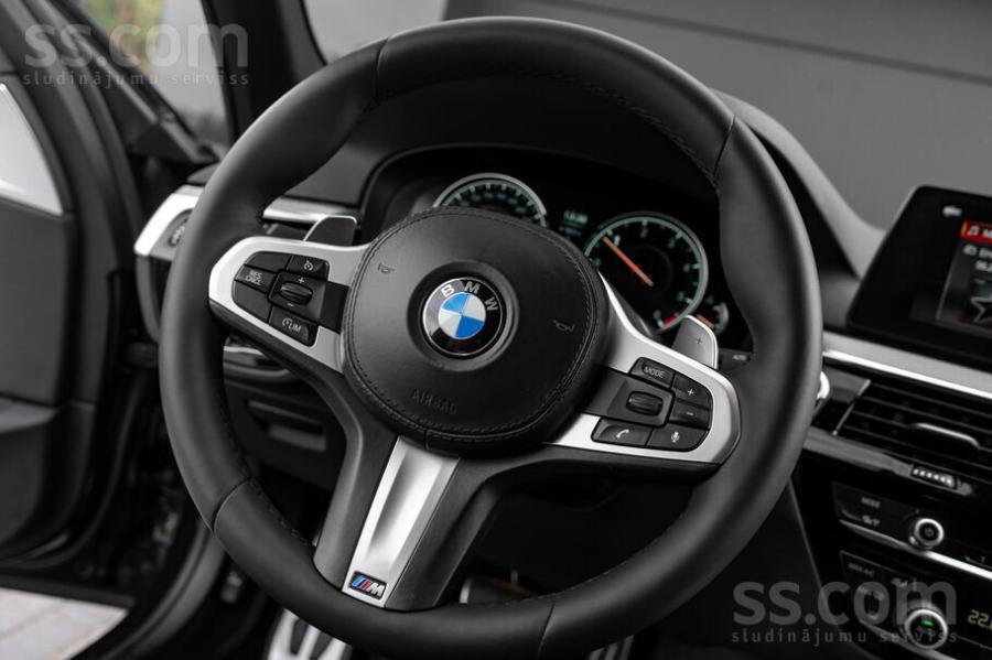 Blue BMW 520 2019 in Riga, with an engine capacity of 2.00 L and mileage of 178 thousand km for 16000 €, photo 14 on AUTOMOTO.COM.LV