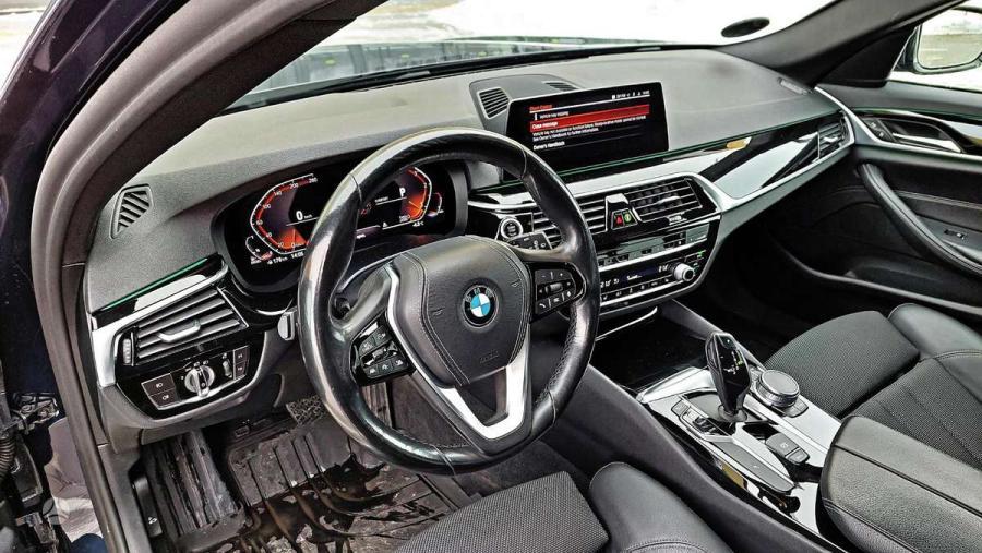Zils BMW 520 2020 Viļņa, ar dzinēja tilpumu 2.00 L un nobraukumu 272 tūkst. km par 16000 €, foto 23 vietnē AUTOMOTO.COM.LV