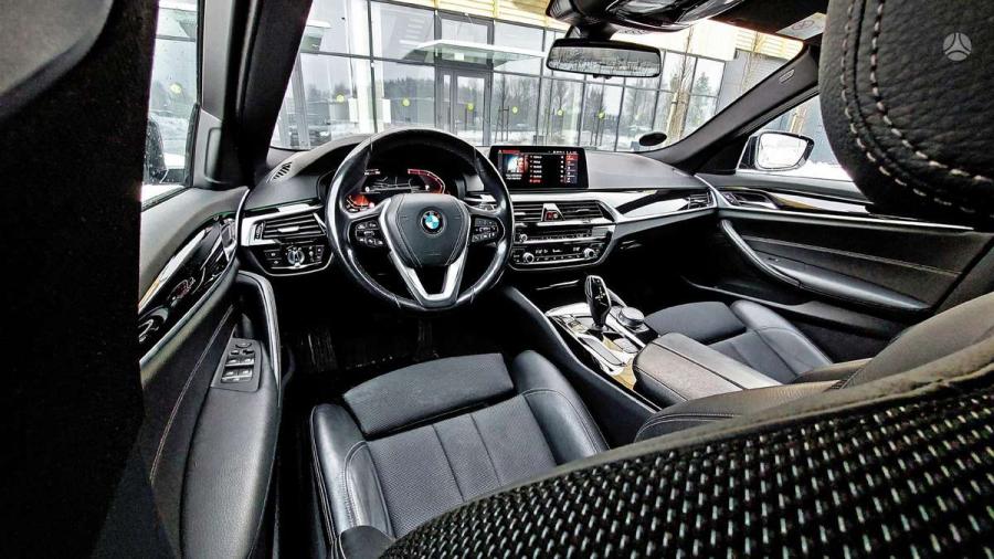 Zils BMW 520 2020 Viļņa, ar dzinēja tilpumu 2.00 L un nobraukumu 272 tūkst. km par 16000 €, foto 34 vietnē AUTOMOTO.COM.LV