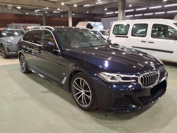Синий БМВ 520 2021 в Вильнюс, объемом двигателя 2.00 л и пробегом 128 тыс. км за 29390 €, фото 2 на AUTOMOTO.COM.LV
