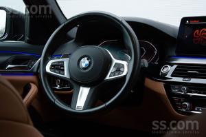 Zils BMW 520 2022 Rīga, ar dzinēja tilpumu 2.00 L un nobraukumu 94 tūkst. km par 33000 €, foto 8 vietnē AUTOMOTO.COM.LV