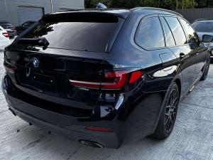 Blue BMW 520 2022 in Utena, with an engine capacity of 2.00 L and mileage of 300 thousand km for 15500 €, photo 4 on AUTOMOTO.COM.LV