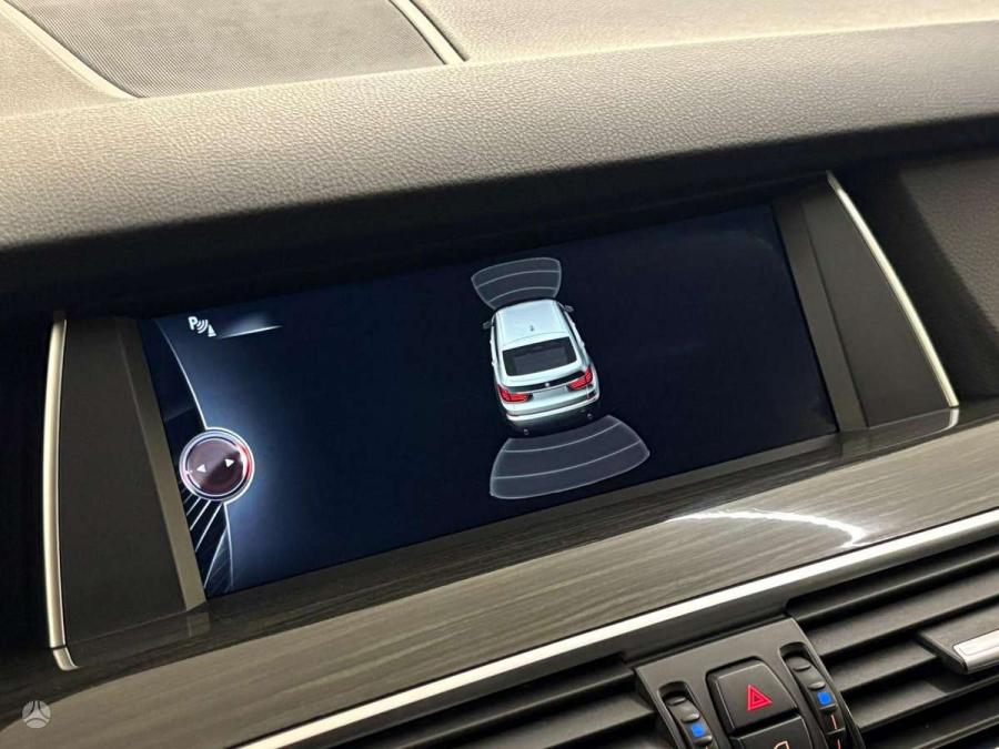 Brown BMW 520 2014 in Marijampole, with an engine capacity of 2.00 L and mileage of 344 thousand km for 10750 €, photo 8 on AUTOMOTO.COM.LV