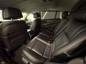 Brown BMW 520 2014 in Marijampole, with an engine capacity of 2.00 L and mileage of 344 thousand km for 10750 €, photo 18 on AUTOMOTO.COM.LV