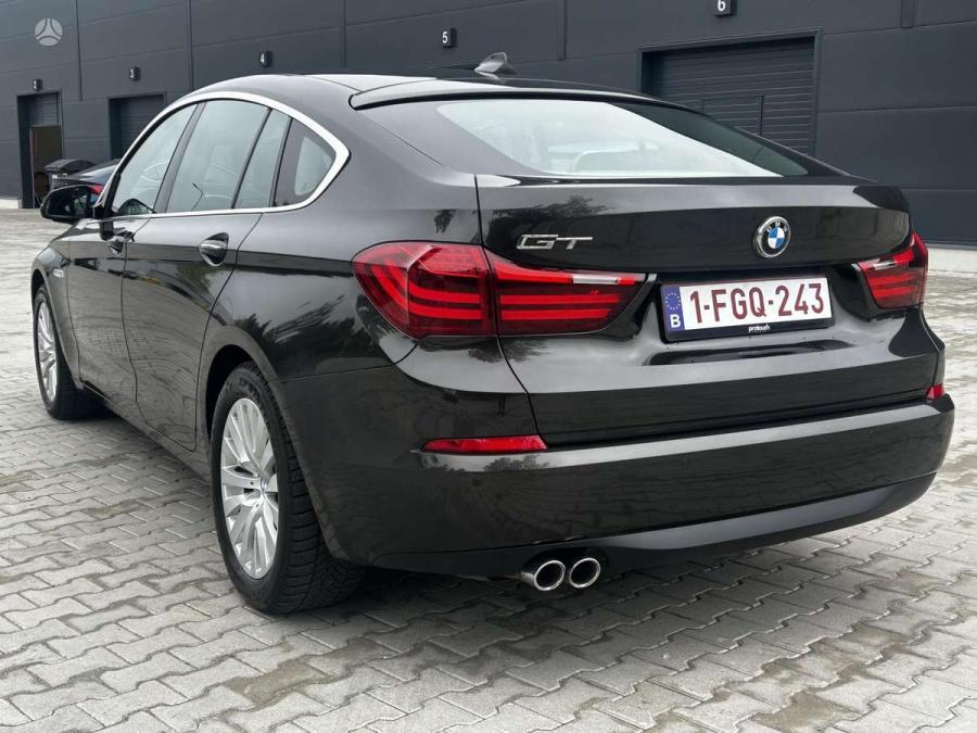 Brown BMW 520 2014 in Utena, with an engine capacity of 2.00 L and mileage of 251 thousand km for 11999 €, photo 7 on AUTOMOTO.COM.LV