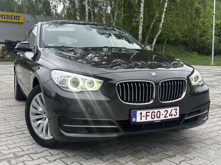 Brown BMW 520 2014 in Utena, with an engine capacity of 2.00 L and mileage of 251 thousand km for 11999 €, photo 8 on AUTOMOTO.COM.LV