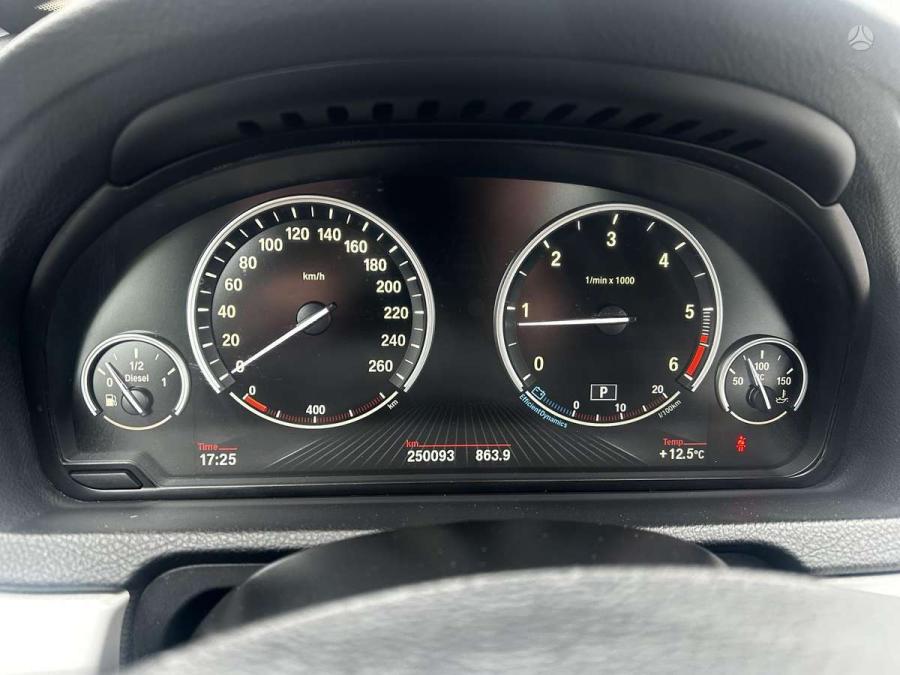 Brown BMW 520 2014 in Utena, with an engine capacity of 2.00 L and mileage of 251 thousand km for 11999 €, photo 16 on AUTOMOTO.COM.LV