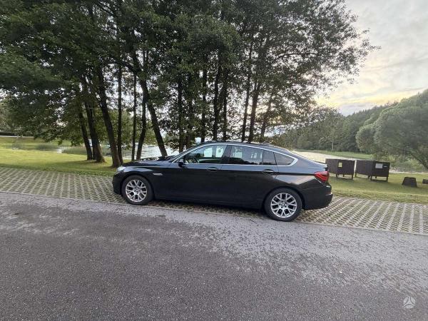 Brown BMW 520 2015 in Ignalina, with an engine capacity of 2.00 L and mileage of 280 thousand km for 14800 €, photo 4 on AUTOMOTO.COM.LV
