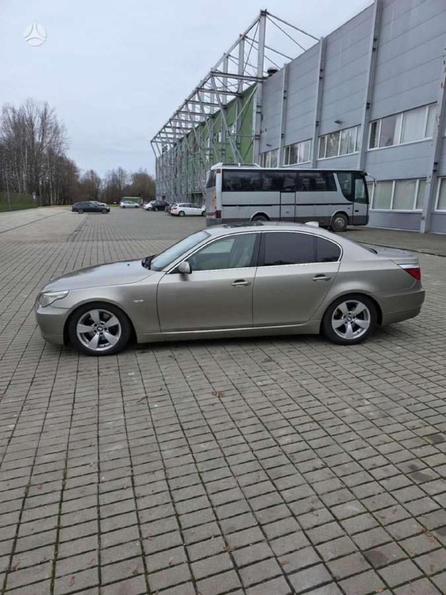 Brown BMW 520 2007 in Marijampole, with an engine capacity of 2.00 L and mileage of 396 thousand km for 3600 €, photo 2 on AUTOMOTO.COM.LV