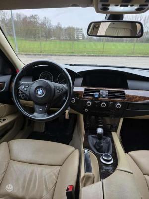 Brown BMW 520 2007 in Marijampole, with an engine capacity of 2.00 L and mileage of 396 thousand km for 3600 €, photo 14 on AUTOMOTO.COM.LV