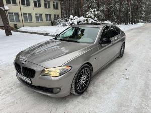 Brown BMW 520 2010 in Kaunas, with an engine capacity of 2.00 L and mileage of 274 thousand km for 7500 €, photo  on AUTOMOTO.COM.LV