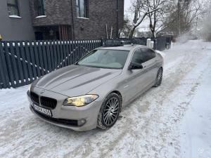 Brown BMW 520 2010 in Kaunas, with an engine capacity of 2.00 L and mileage of 274 thousand km for 7500 €, photo 13 on AUTOMOTO.COM.LV