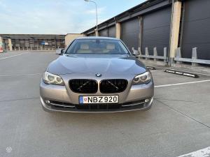 Brūns BMW 520 2010 Kauņa, ar dzinēja tilpumu 2.00 L un nobraukumu 379 tūkst. km par 7700 €, foto 5 vietnē AUTOMOTO.COM.LV