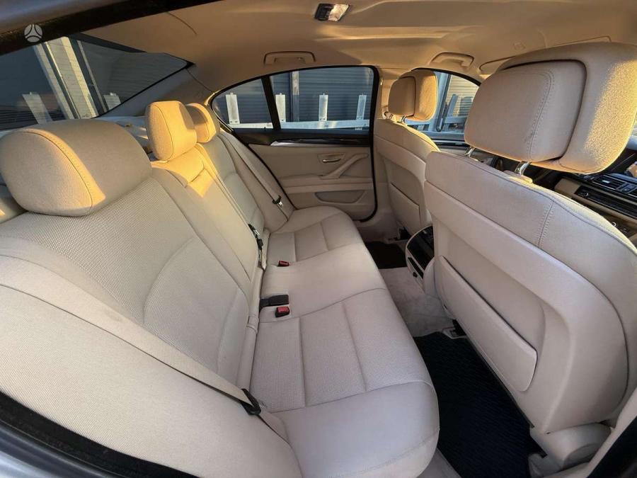 Brūns BMW 520 2010 Kauņa, ar dzinēja tilpumu 2.00 L un nobraukumu 379 tūkst. km par 7700 €, foto 17 vietnē AUTOMOTO.COM.LV