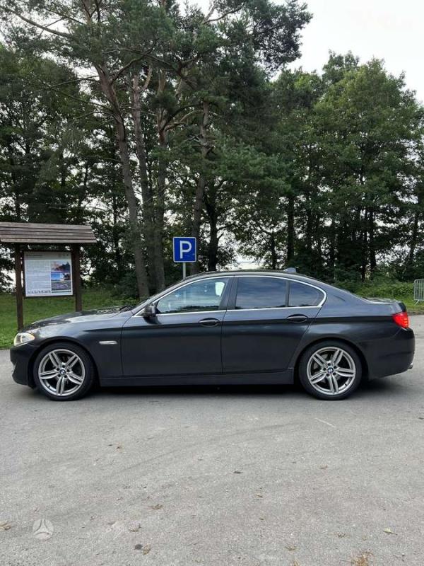 БМВ 520 2010 в Клайпеда на AUTOMOTO.COM.LV Коричневый БМВ 520 2010 в Клайпеда, объемом двигателя 2.00 л и пробегом 320 тыс. км за 8000 €, фото 7 на AUTOMOTO.COM.LV