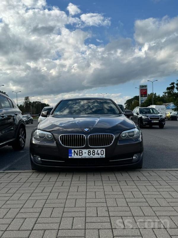 Brūns BMW 520 2011 Rīga, ar dzinēja tilpumu 2.00 L un nobraukumu 273 tūkst. km par 4700 €, foto 3 vietnē AUTOMOTO.COM.LV