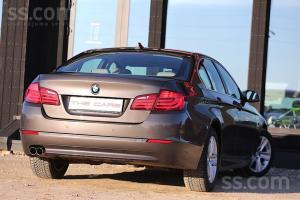 Brūns BMW 520 2011 Tukums, ar dzinēja tilpumu 2.00 L un nobraukumu 202 tūkst. km par 9990 €, foto 3 vietnē AUTOMOTO.COM.LV