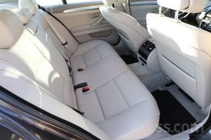 Brūns BMW 520 2011 Tukums, ar dzinēja tilpumu 2.00 L un nobraukumu 202 tūkst. km par 9990 €, foto 13 vietnē AUTOMOTO.COM.LV