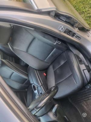 Brown BMW 520 2011 in Alytus, with an engine capacity of 2.00 L and mileage of 257 thousand km for 6420 €, photo 16 on AUTOMOTO.COM.LV