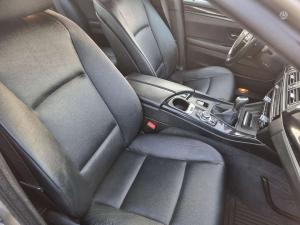 Brown BMW 520 2011 in Alytus, with an engine capacity of 2.00 L and mileage of 257 thousand km for 6420 €, photo 23 on AUTOMOTO.COM.LV